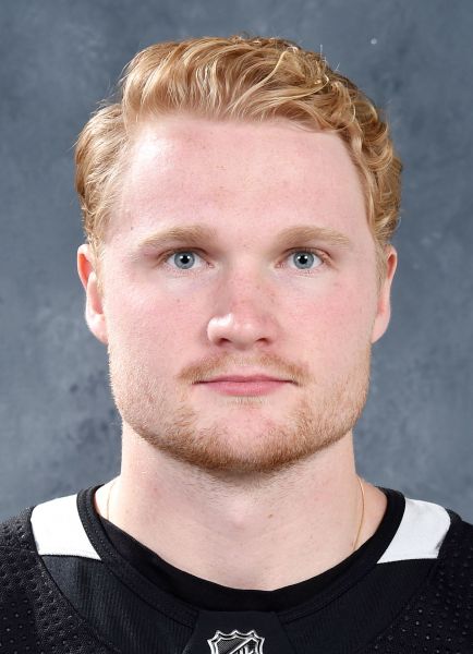 Grundstrom keeps rolling with big goal in Flyers' win at Vancouver ...